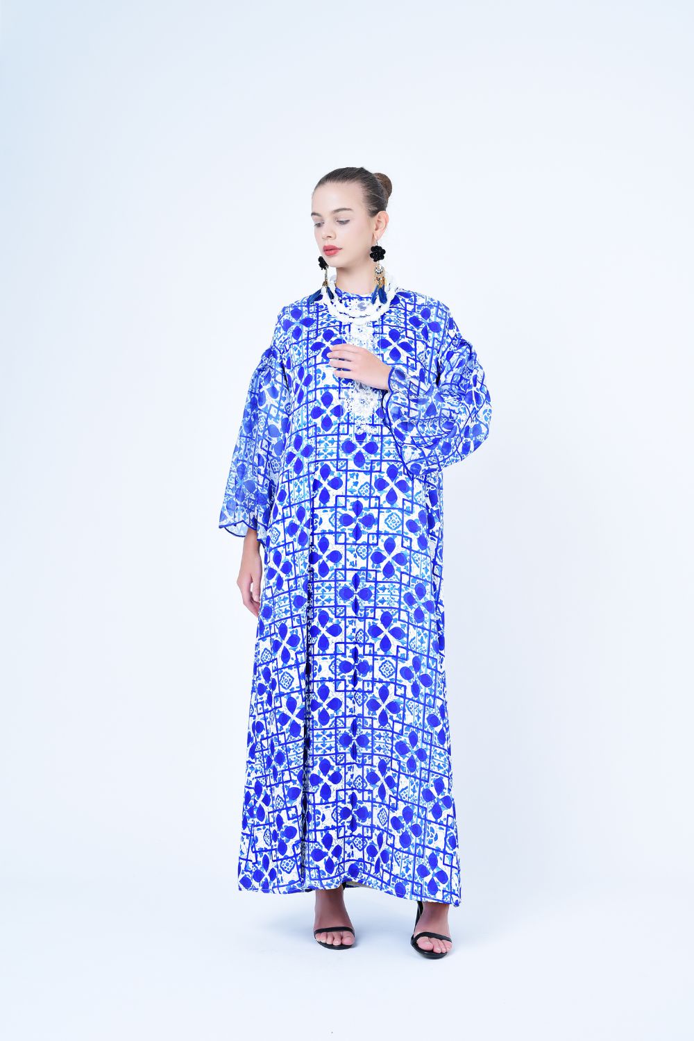 ASEEYAH – Radzuan Radziwill Online Store