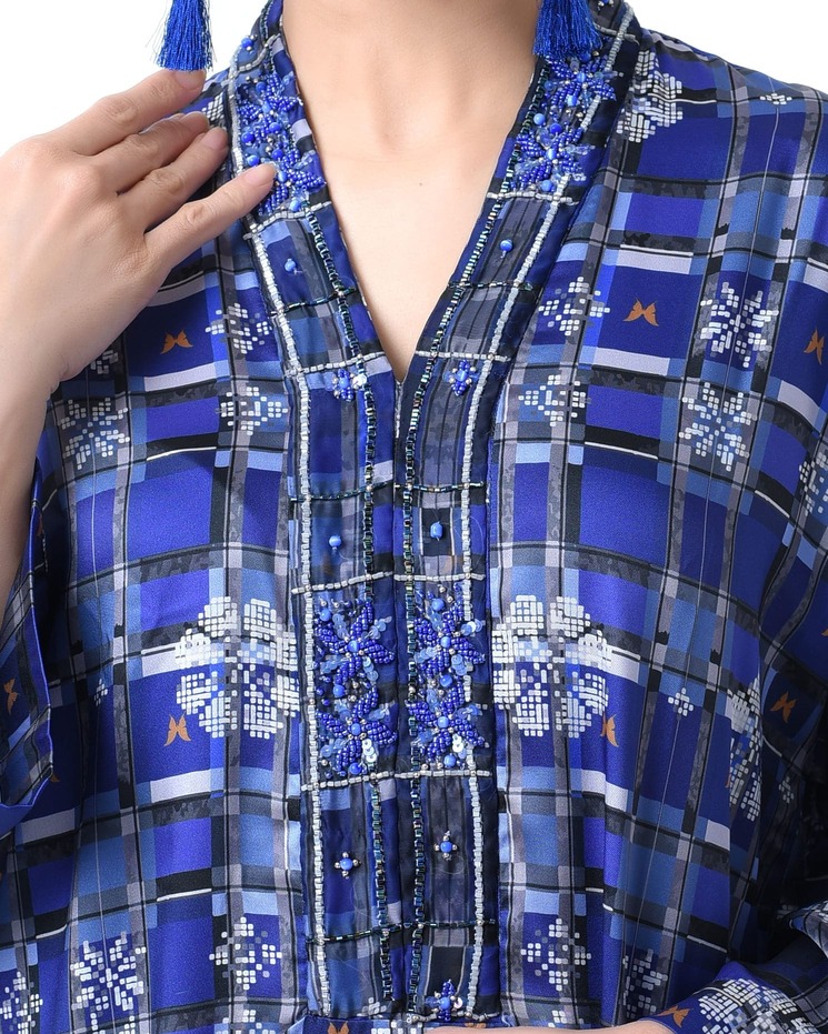 QADEEJA – Radzuan Radziwill Online Store