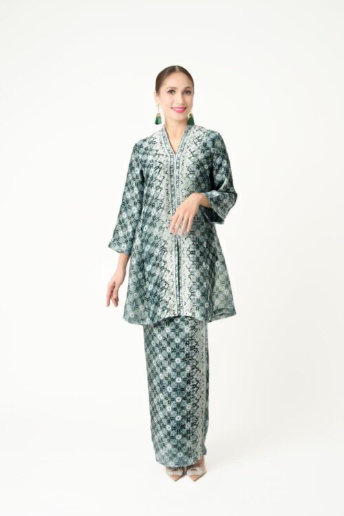 Bergaya Raya 2023 – Radzuan Radziwill Online Store