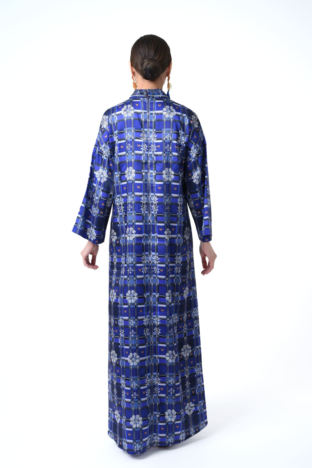 QADEEJA – Radzuan Radziwill Online Store